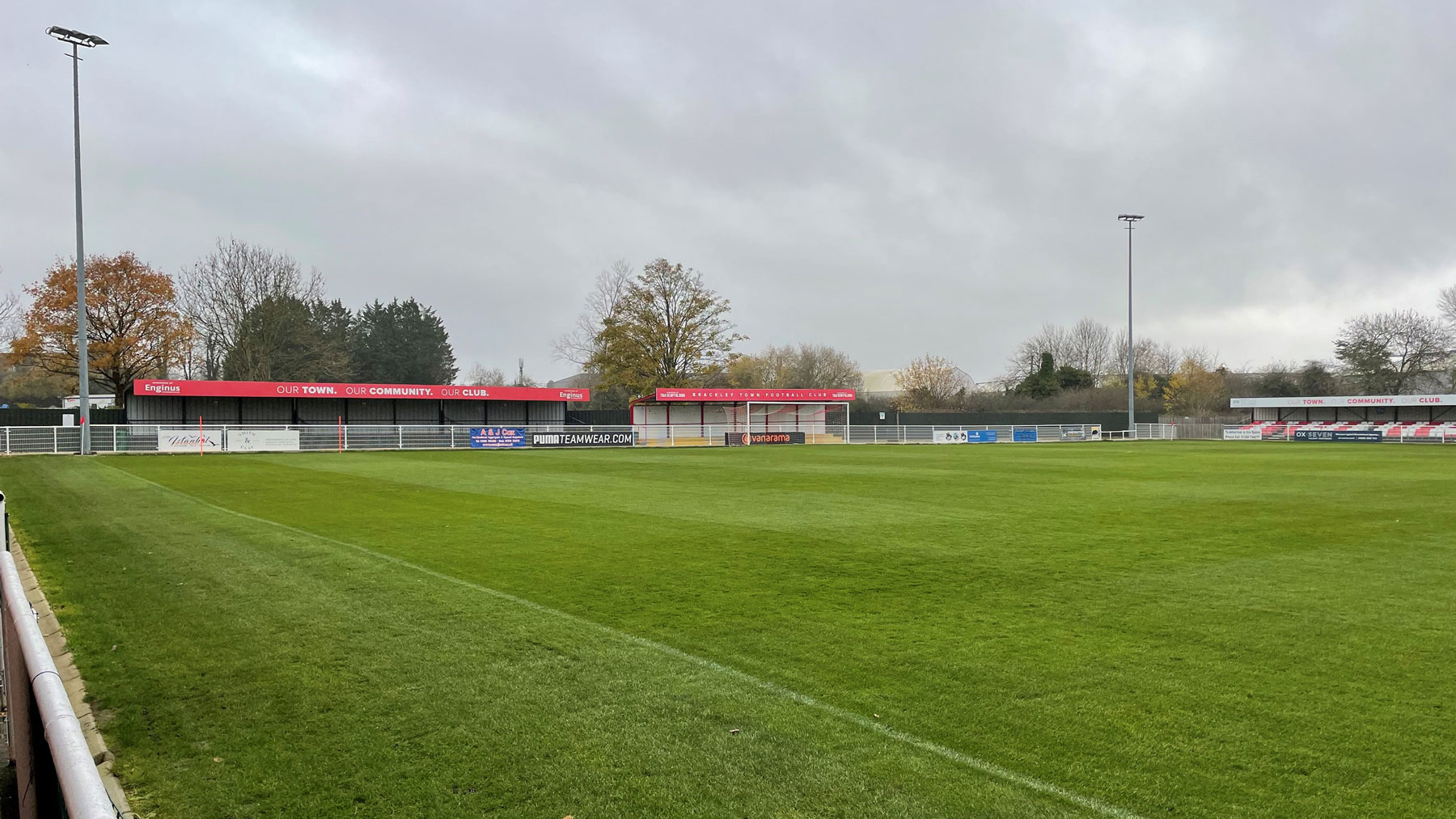 Highlights: Brackley Town 2 Moors 1 - Spennymoor Town FC